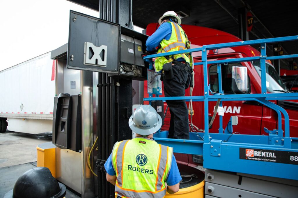 Careers | Rogers Electric