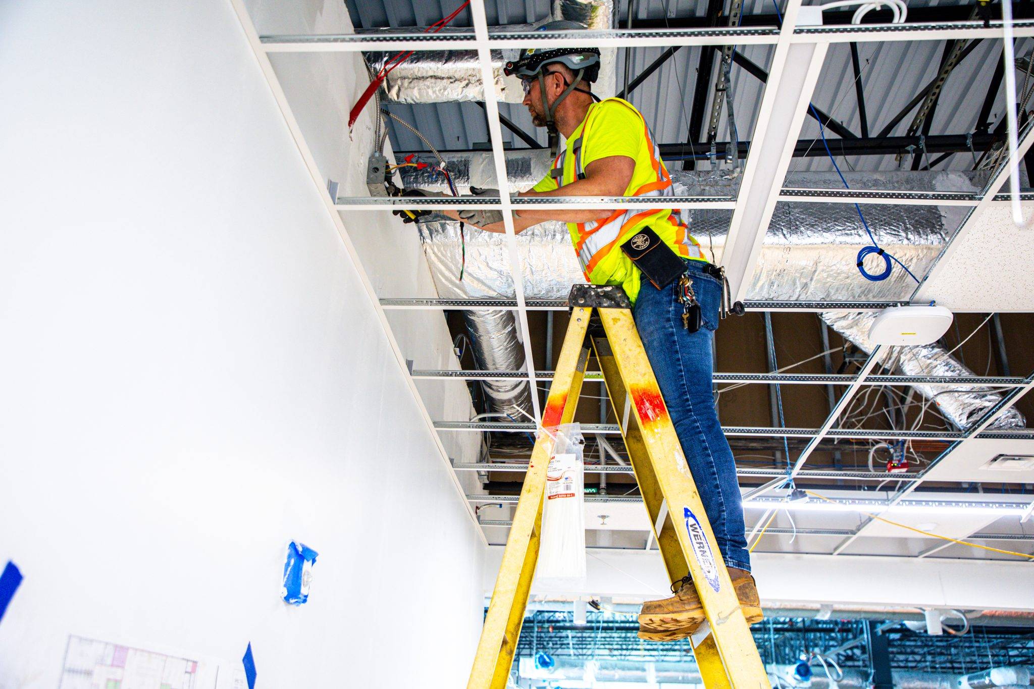 Essential Electrical Safety Tips for a Shock-Free Summer | Rogers Electric